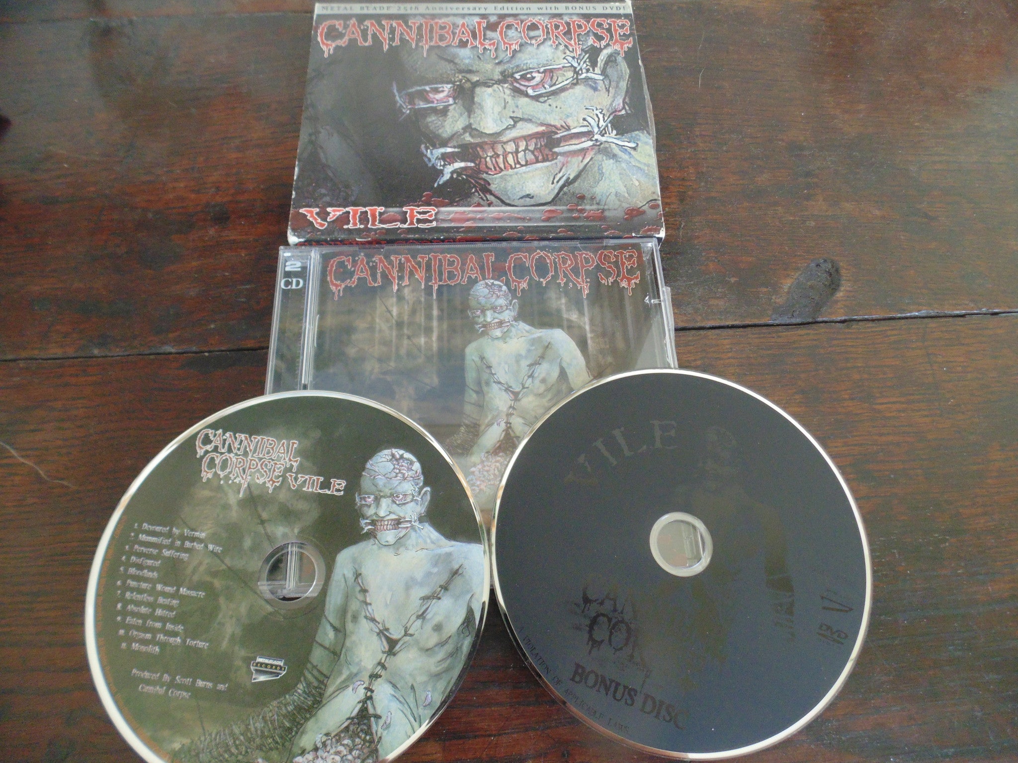 Cannibal Corpse CD / DVD, Vile, Metal Blade 25th Anniversary – Fibits